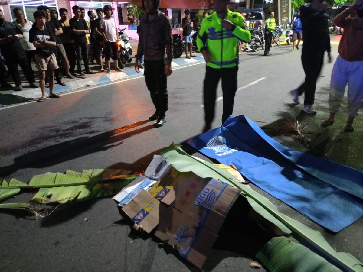 Kecelakaan Maut di Jambi, Seorang Mahasiswa Tewas Akibat Luka di Kepala ... Kecelakaan Maut di Jambi, Seorang Mahasiswa Tewas Akibat Luka di Kepala ...